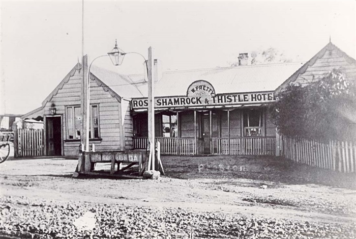 Rose Shamrock Thistle hotel Darebin Libraries